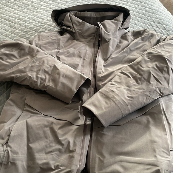 arc’teryx veilance | Jackets & Coats | Arcteryx Veilance Goratex Mens Puffer Winter Performance ...